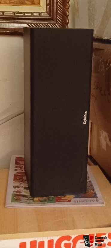 definitive technology c1- center speaker Photo #5498435 - Canuck Audio Mart