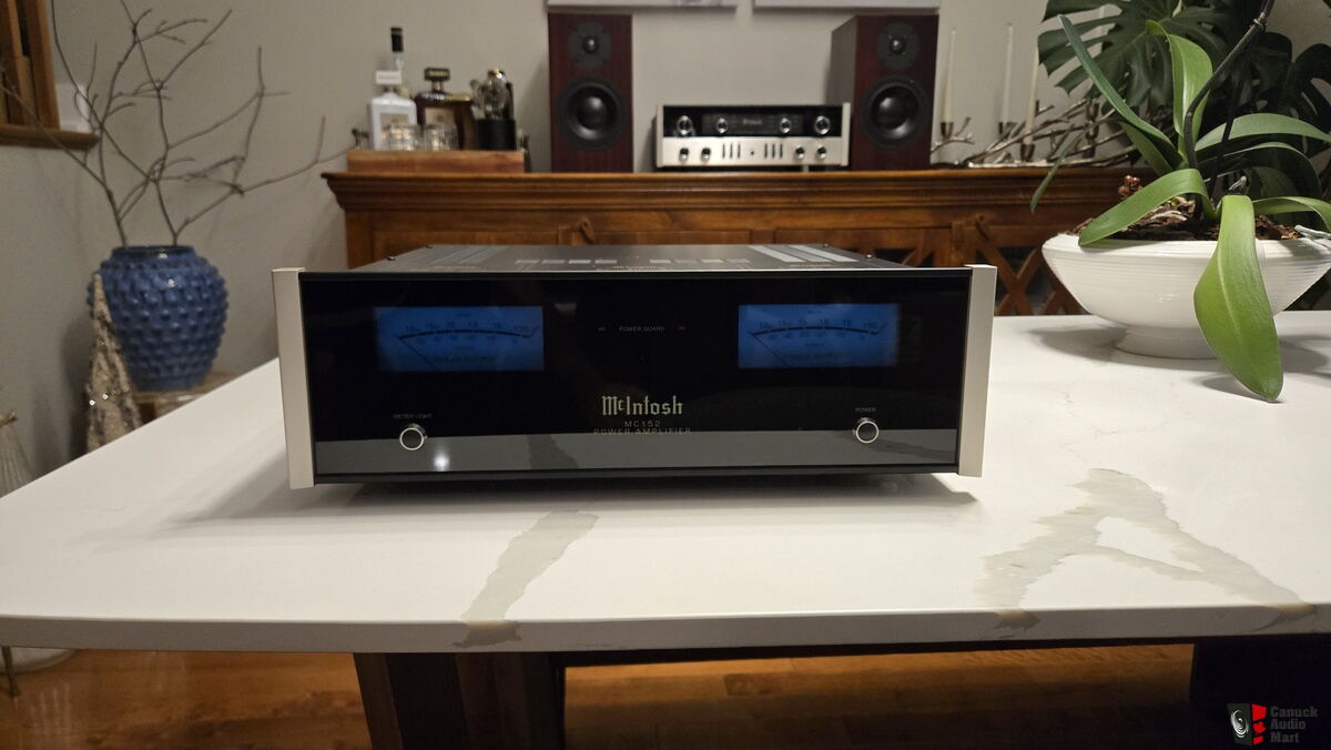 Mcintosh MC152 power Amplifier Photo #5511969 - Canuck Audio Mart