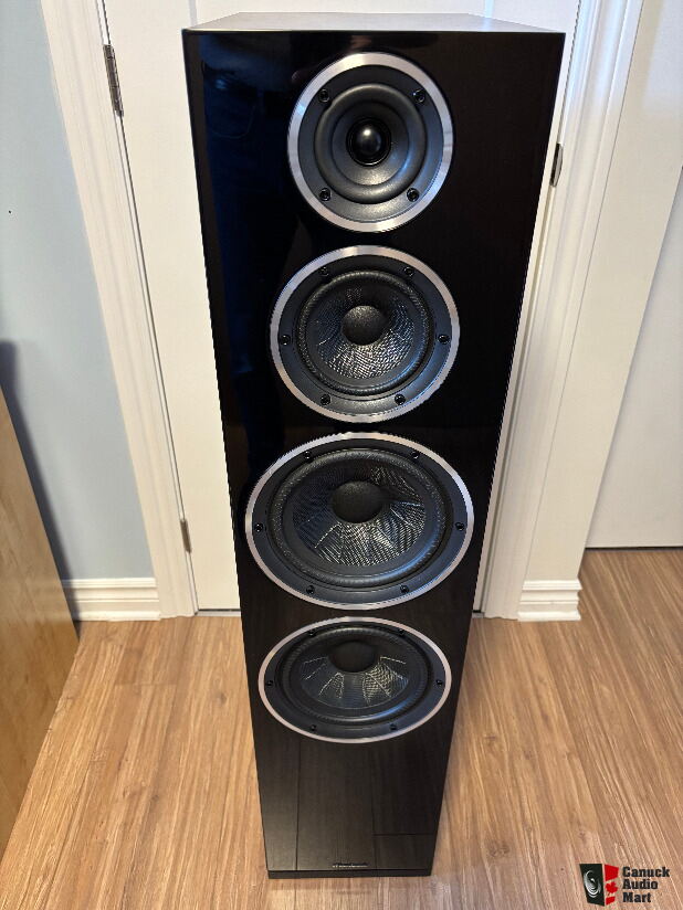 Pair of Wharfedale Diamond 250 in Walnut, perfect condition Photo ...