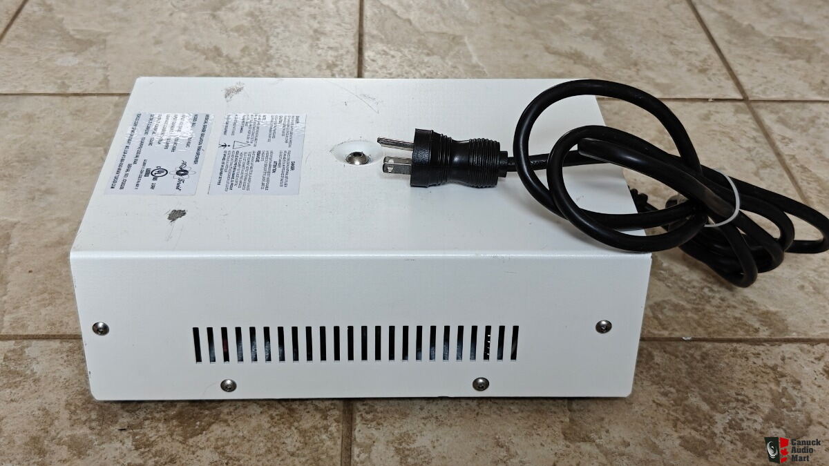 Toroid IsoBox ISB-120C 1200VA Medical Grade Isolation Transformer Photo ...