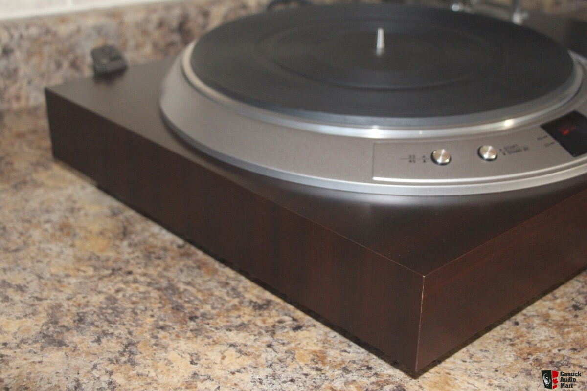 Denon DP-1200 Vintage Turntable, TABLE TOURNANTE, direct drive. Very ...