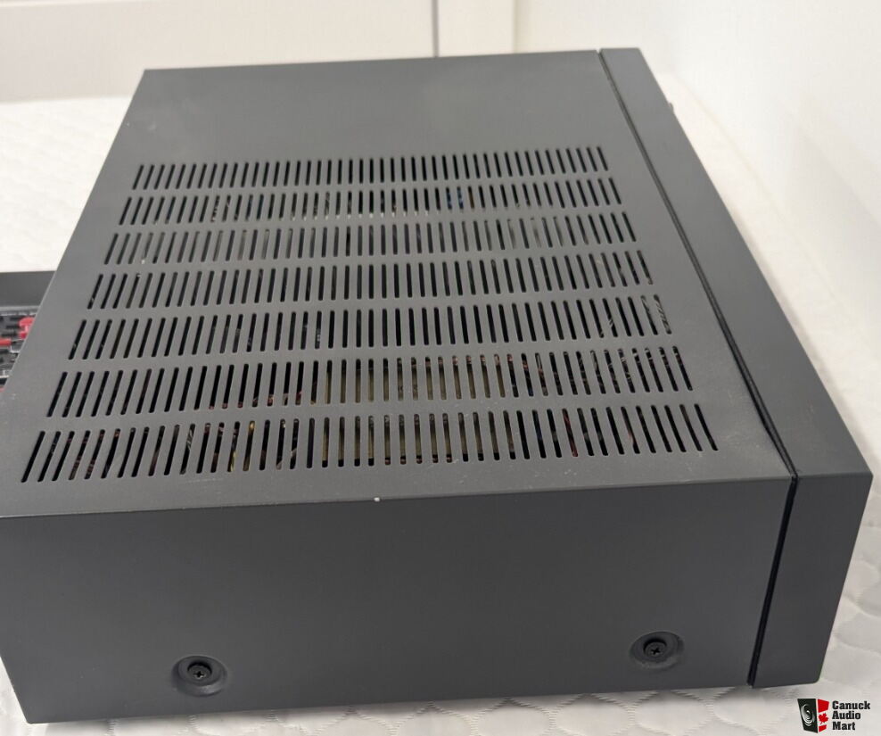 NAD 705 Receiver Amplifier Photo #5539667 - Canuck Audio Mart