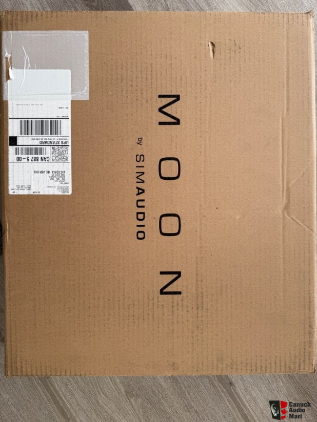Sim audio moon 330a Photo #5539966 - Canuck Audio Mart