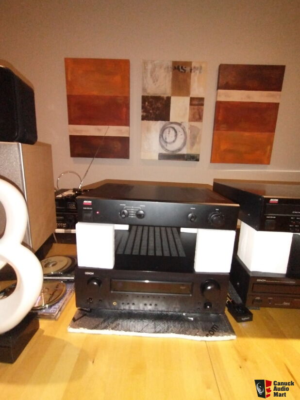 Adcom GCA 510 Minimalist Integrated Amplifier and Adcom GCD 600 CD ...