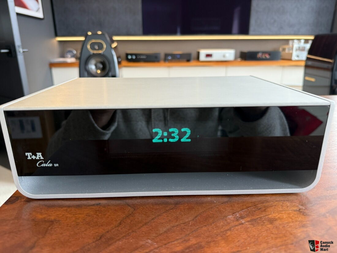 T+A Cala Integrated Amplifier / DAC+Streamer Only 6 Months old ...