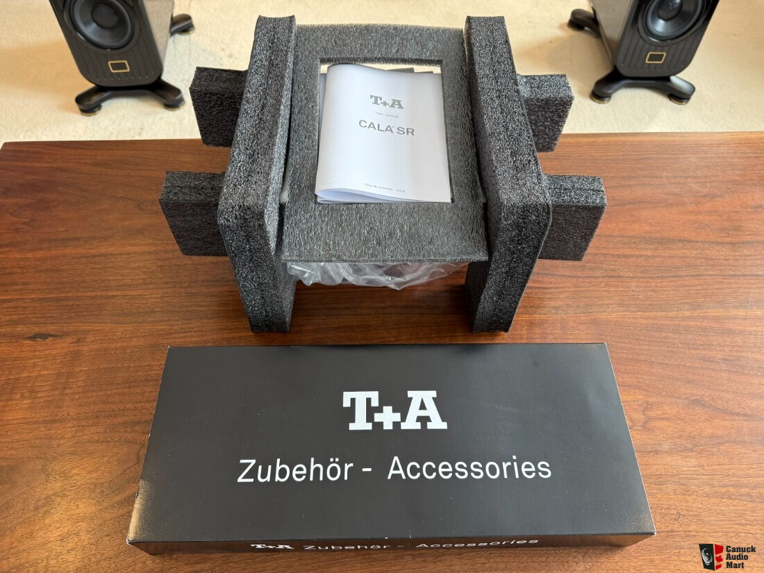 T+A Cala Integrated Amplifier / DAC+Streamer Only 6 Months old ...