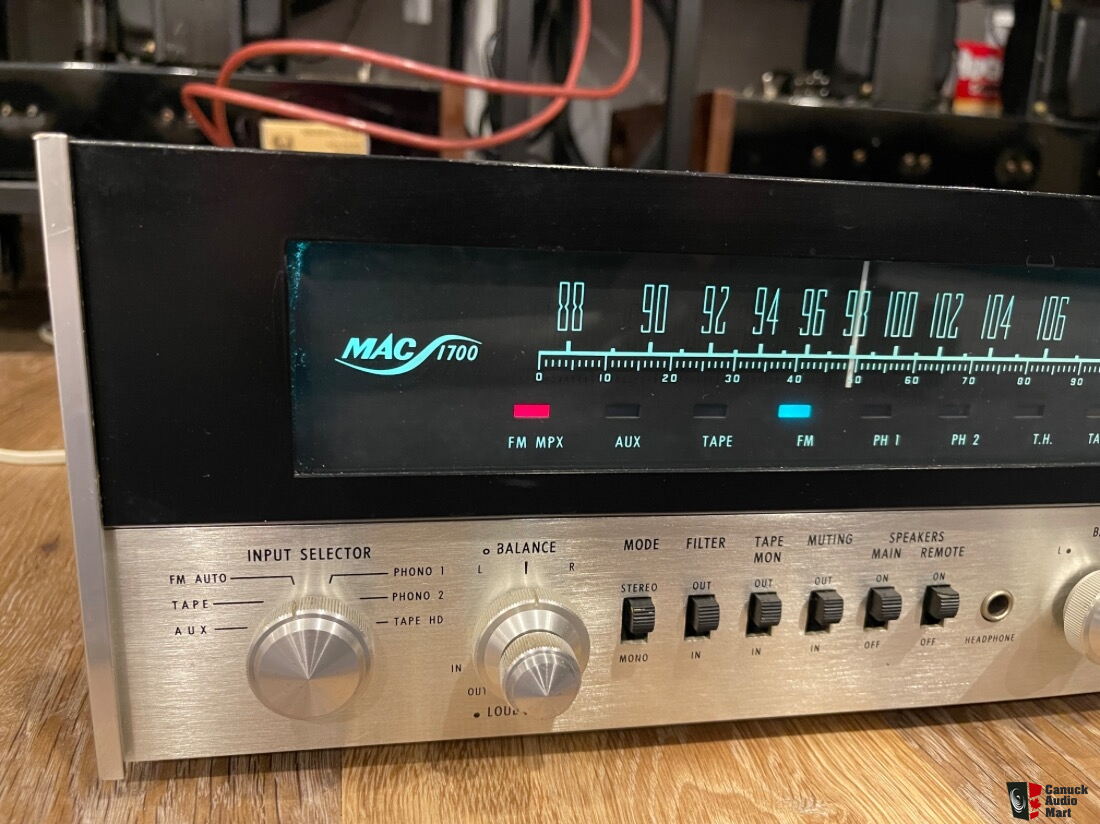 McIntosh Mac1700 stereo receiver Photo #5545388 - US Audio Mart
