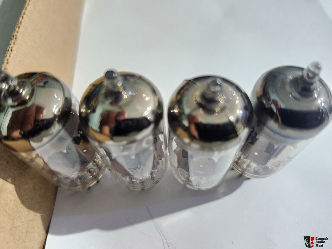 Quad Holland 7025/12ax7 Tubes Photo #5546461 - Canuck Audio Mart