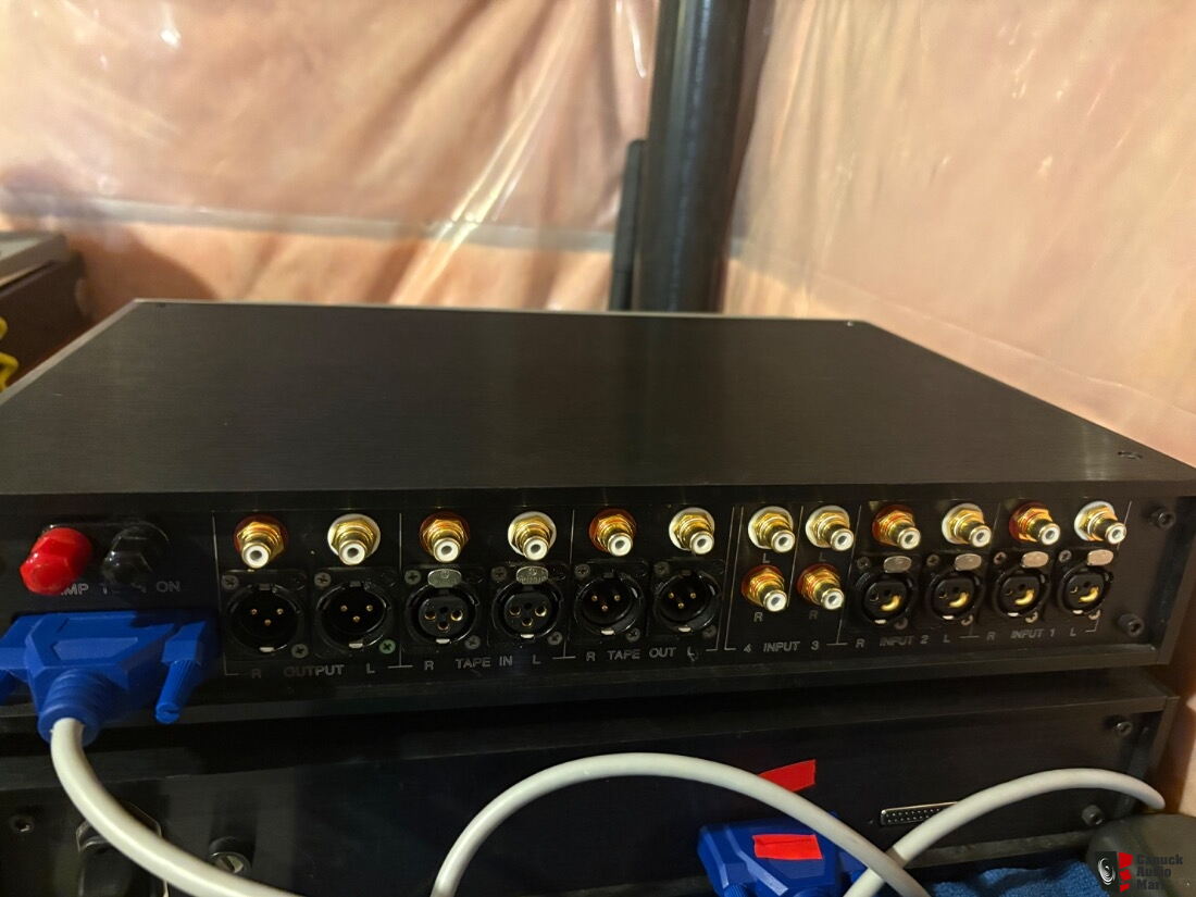 Pass Labs X1 preamplifier Photo #5550550 - Canuck Audio Mart