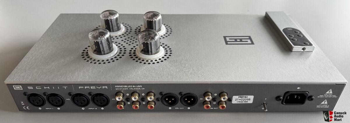 Schiit Freya+ Preamplifier w/ stock JJ Tubes & Extra GE 6SN7 GTB Tubes ...