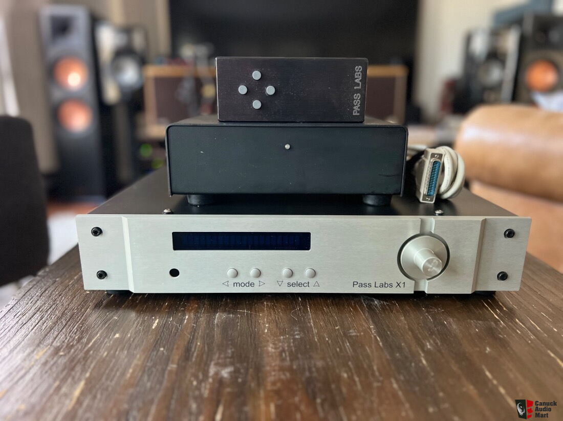Pass Labs X1 Preamplifier - Excellent Condition Photo #5560156 - Canuck ...