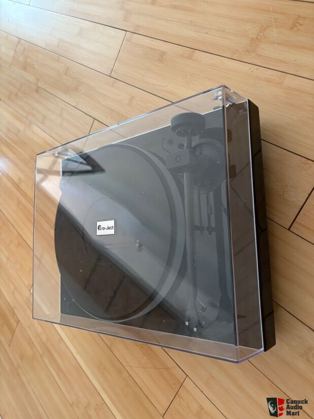 Project X1 Turntable with new Ortofon Red Cartridge Photo #5473308 ...