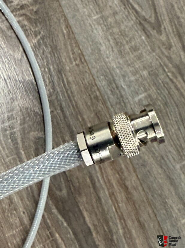 Transparent Premium 75 Ohm Digital Cable with BNC 1.5m Photo #5566526 ...