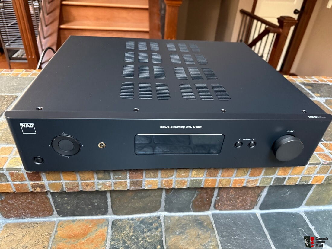 NAD C658 Preamplifier / DAC / BlueOS Streamer with UMIK-1 Microphone ...
