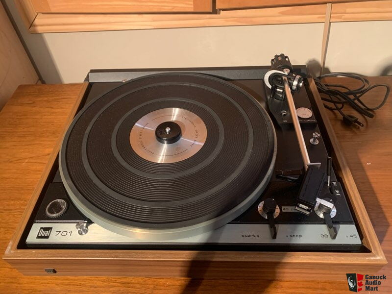 Dual 701 Turntable "Mint Photo #5567896 - Canuck Audio Mart