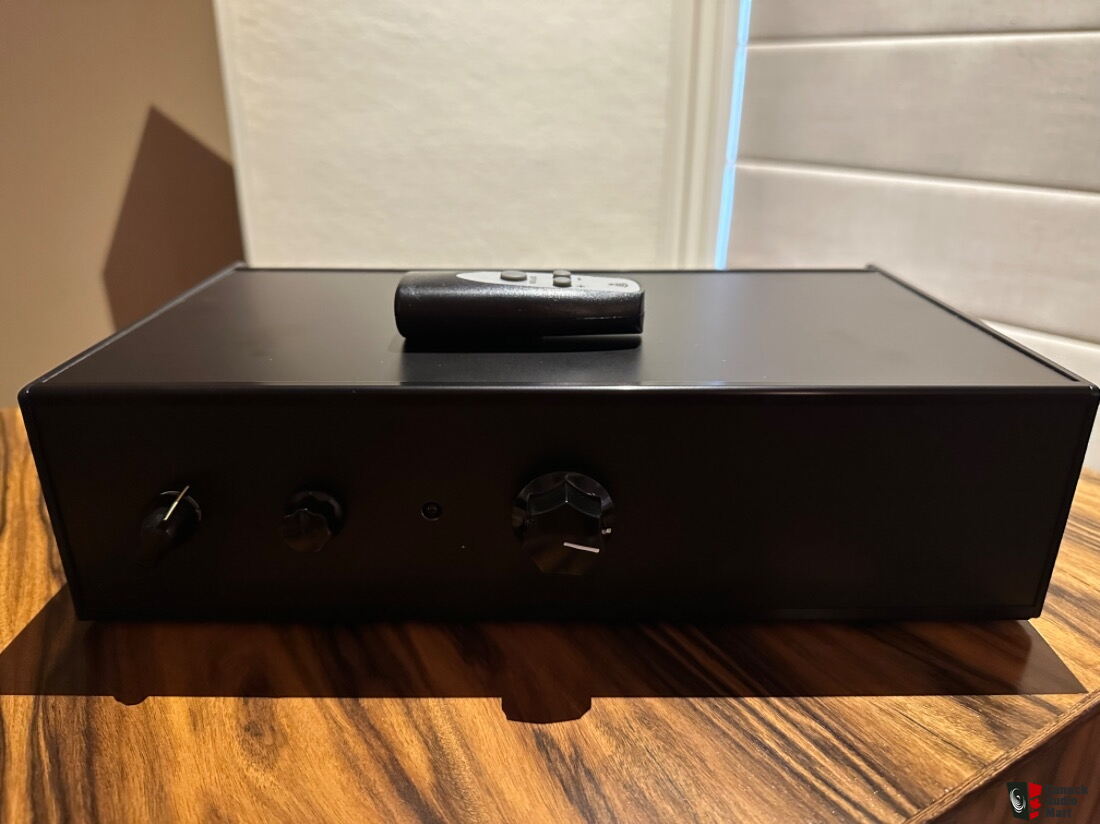 Horn Shoppe "The Truth" preamp with remote For Sale - US Audio Mart