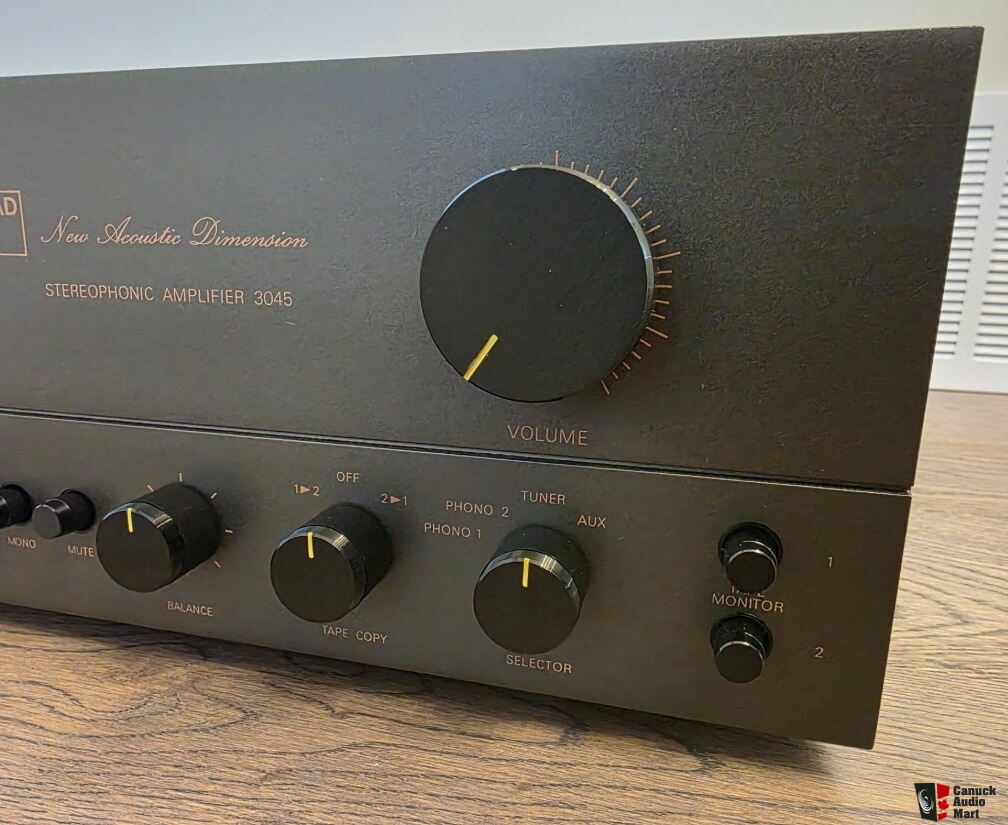 NAD 3045 Amplifier Photo #5568349 - Canuck Audio Mart