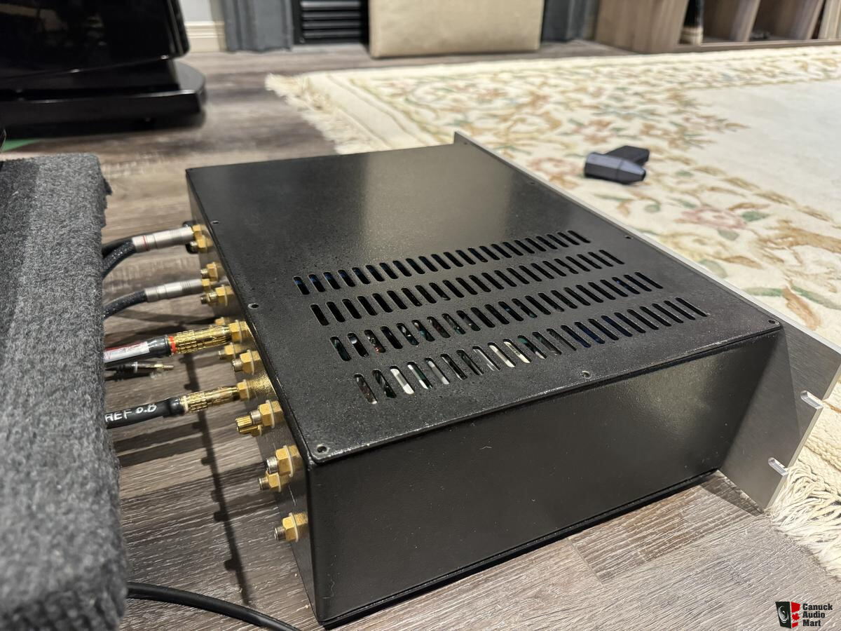 CAT SL-1 Signature preamp Photo #5570236 - Canuck Audio Mart
