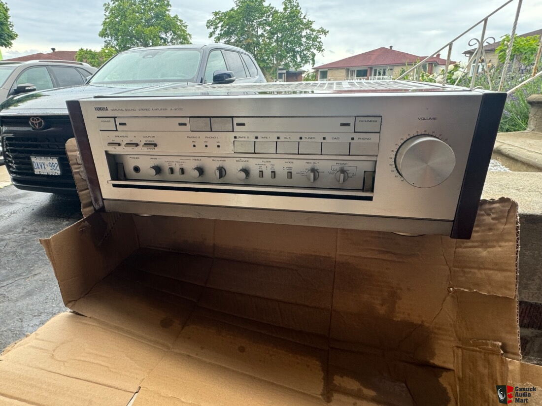 Yamaha A 2000 Stereo Integrated Amplifier Photo #5571205 - UK Audio Mart