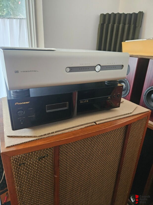 Schiit Audio DAC SCH-10 DAC YGGDRASIL Photo #5572706 - Canuck Audio Mart