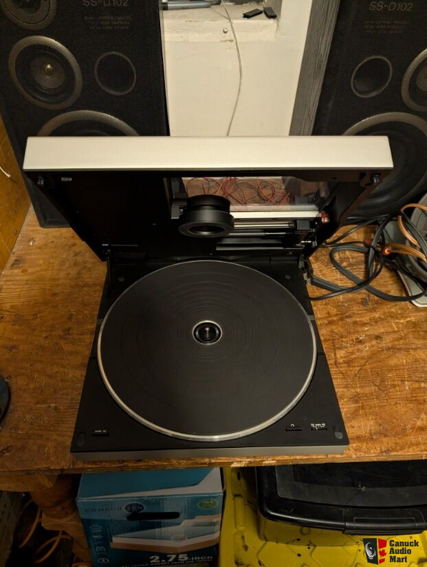 Technics SL-15 turntable all original with EPC-P205CMK3 needle and head ...
