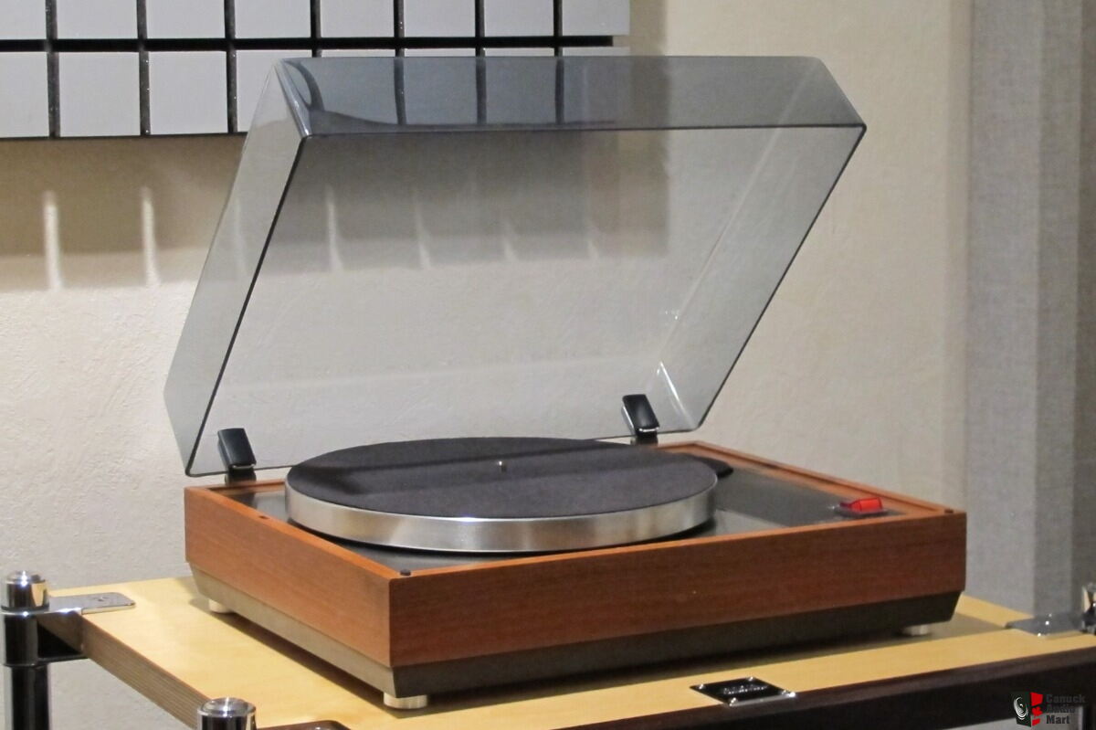 Ariston Audio RD11s turntable - VERY GOOD !!! Dealer Ad - US Audio Mart