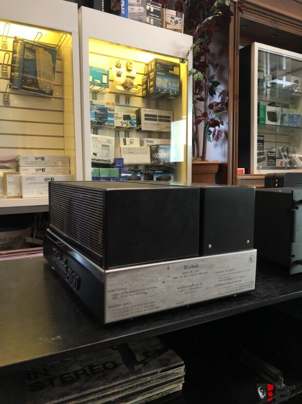 McIntosh MC2100 105-Watt Stereo Solid State Power Amplifier (Serviced ...