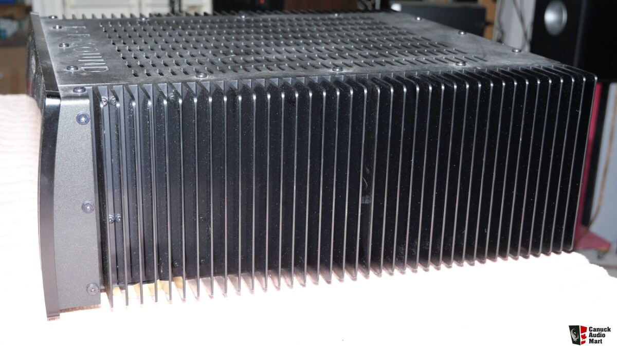 Parasound A21+ Stereo Power Amplifier Photo #5597922 - Canuck Audio Mart