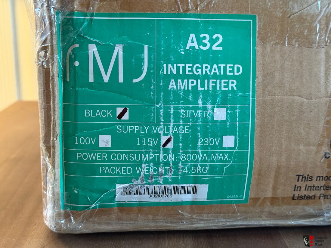Arcam FMJ A32 Integrated Amplifier Photo #5599148 - Canuck Audio Mart