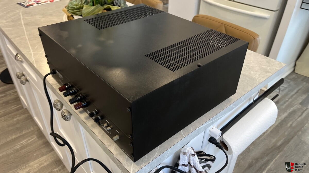 Luxman A504 class-a a/b amplifiwer very nice non smoking house,,free ...