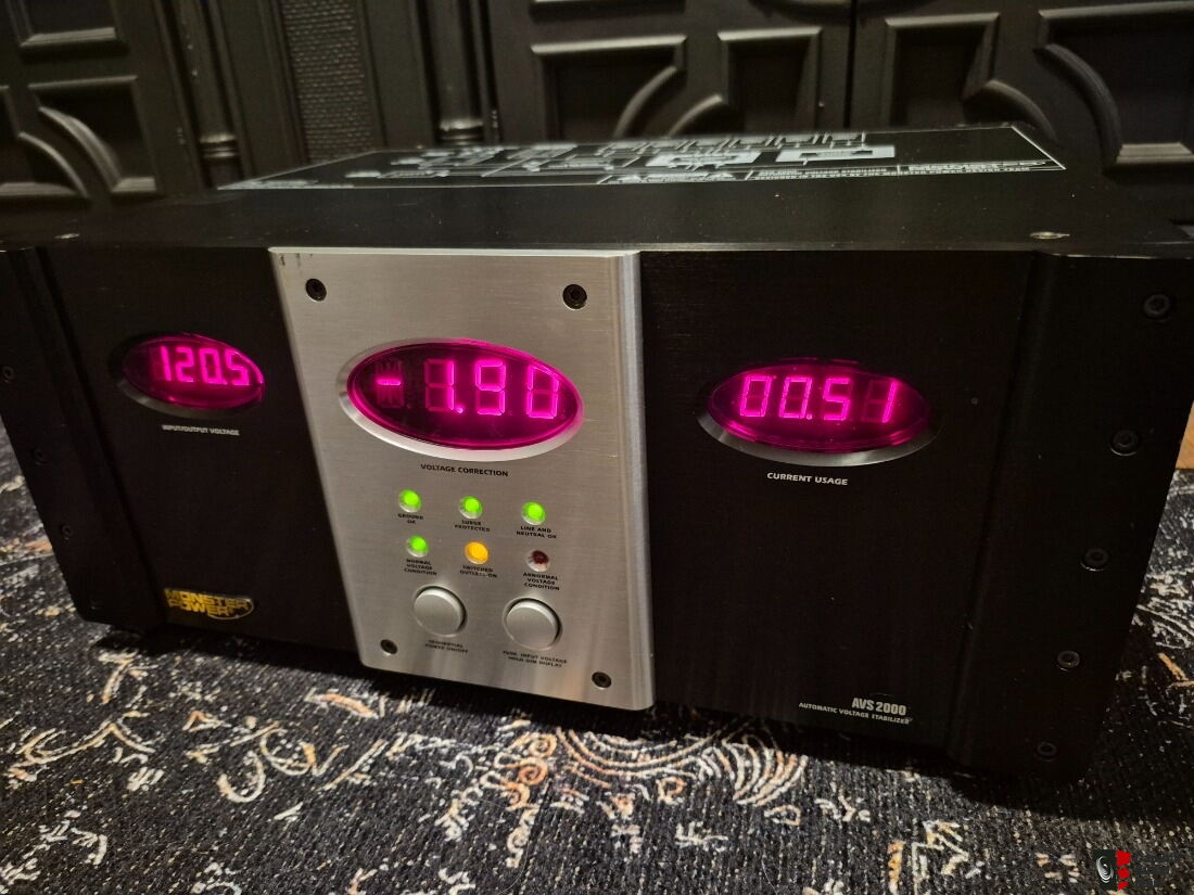 Monster Power AVS2000. Great shape Photo #5602706 - Canuck Audio Mart