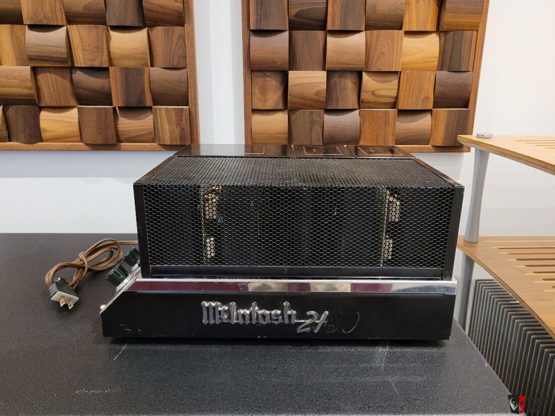 McIntosh Mc2100 Dealer Ad - Canuck Audio Mart