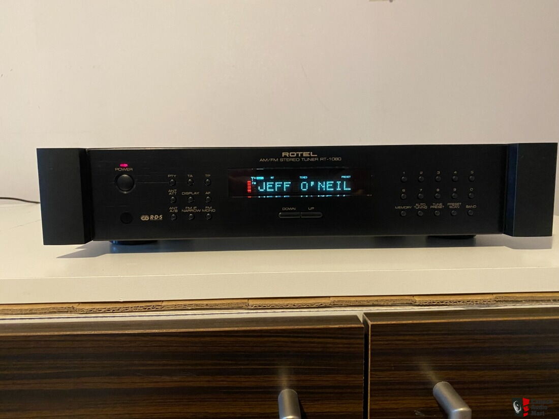Rotel RT 1080 AM/FM Stereo RDS Tuner with Remote Photo #5605614 - UK ...