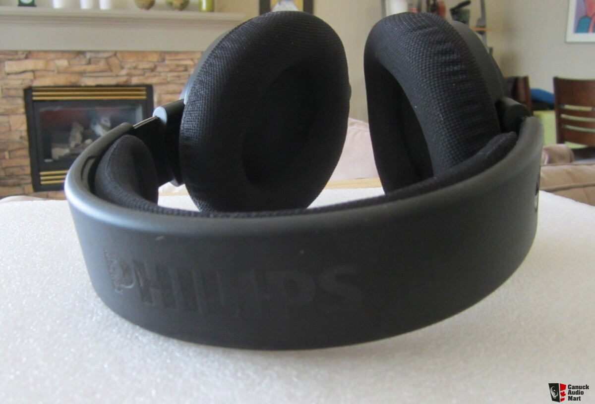 Philips SHP9500 Open-Back Headphone For Sale - Canuck Audio Mart