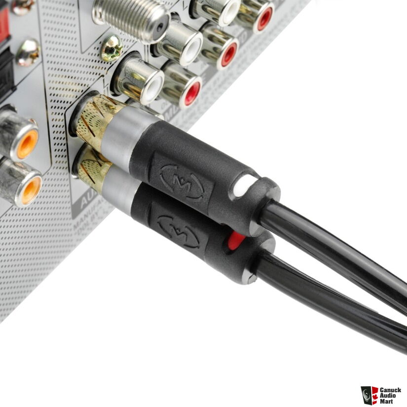 ULTRA Series RCA Y-Adapter - 1-Male to 2-Male (Black - 8 Feet) For Sale ...