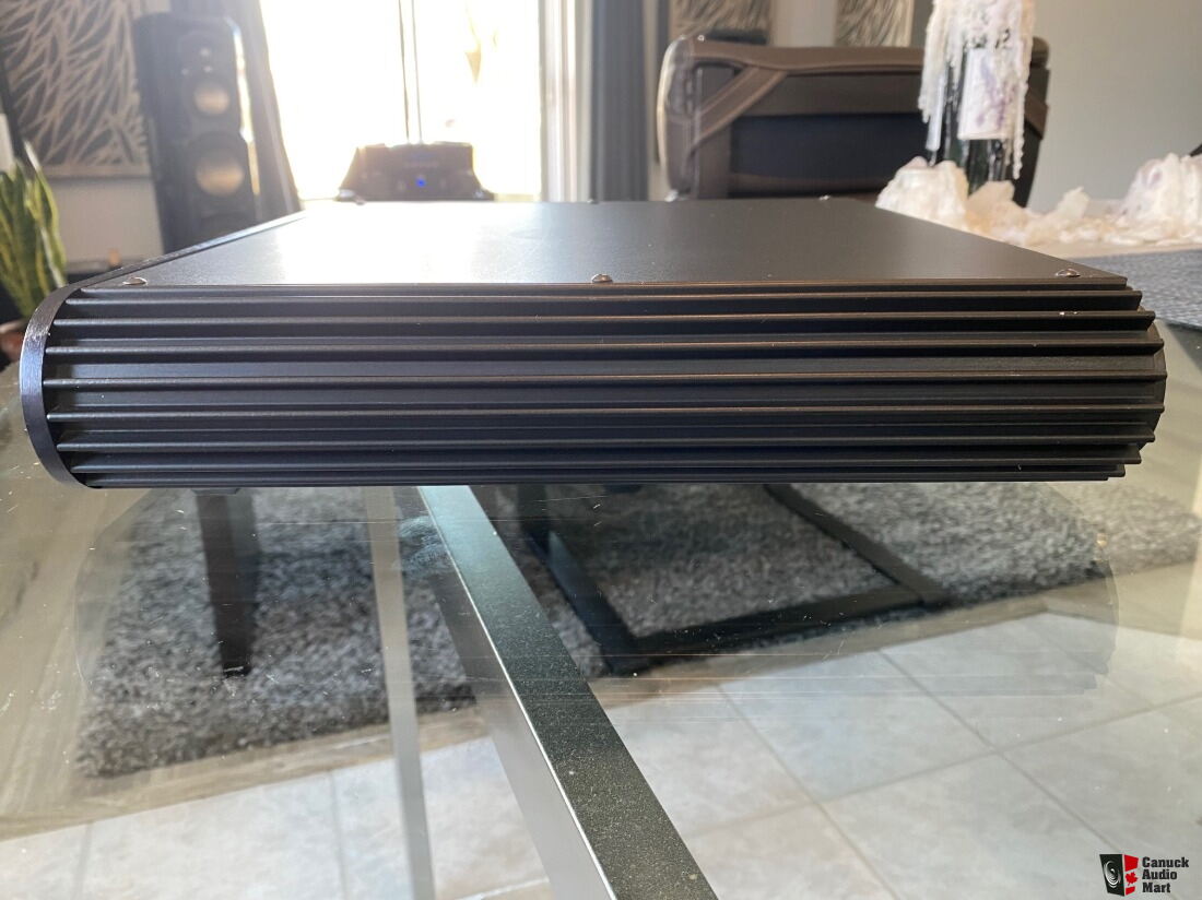 Celeste (Simaudio) PW-4070i Photo #5617261 - Canuck Audio Mart