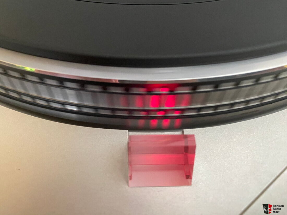 Technics SL-D2 Direct Drive Turntable Photo #5618485 - Canuck Audio Mart