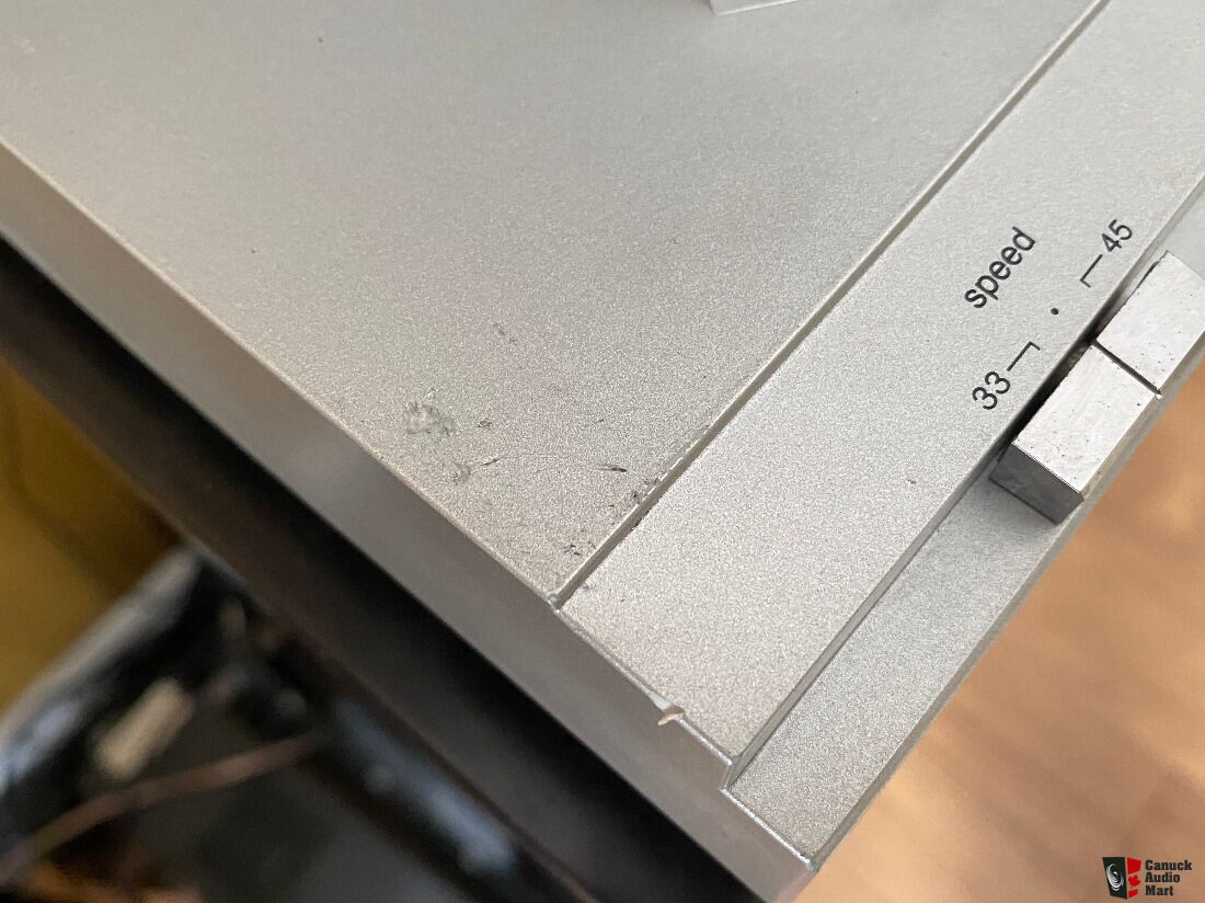 Technics SL-D2 Direct Drive Turntable Photo #5618489 - Canuck Audio Mart