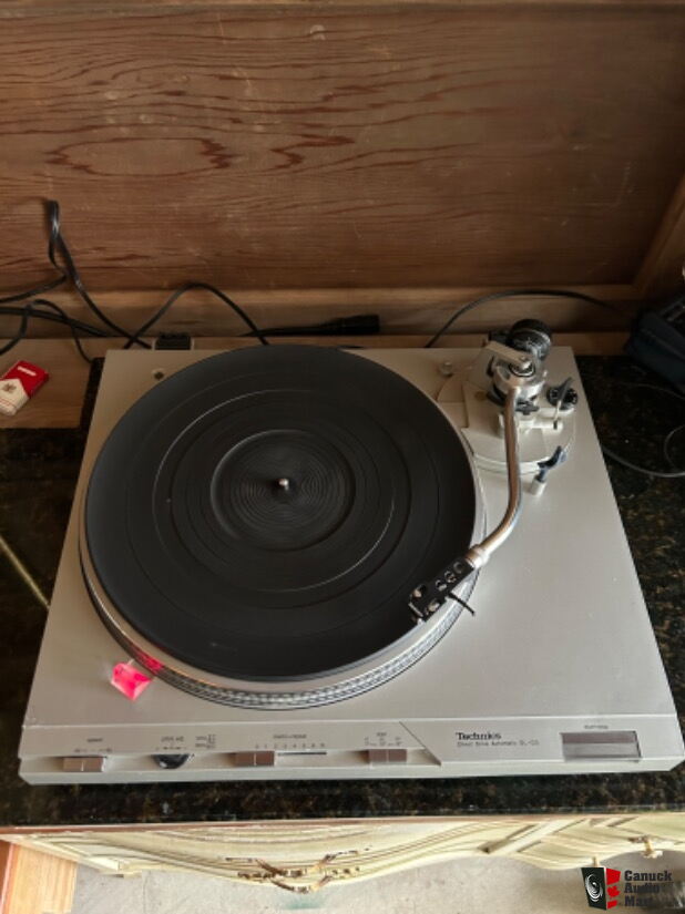 Technics Automatic Turntable SL D3 Made Japan w Dust Cover Photo ...