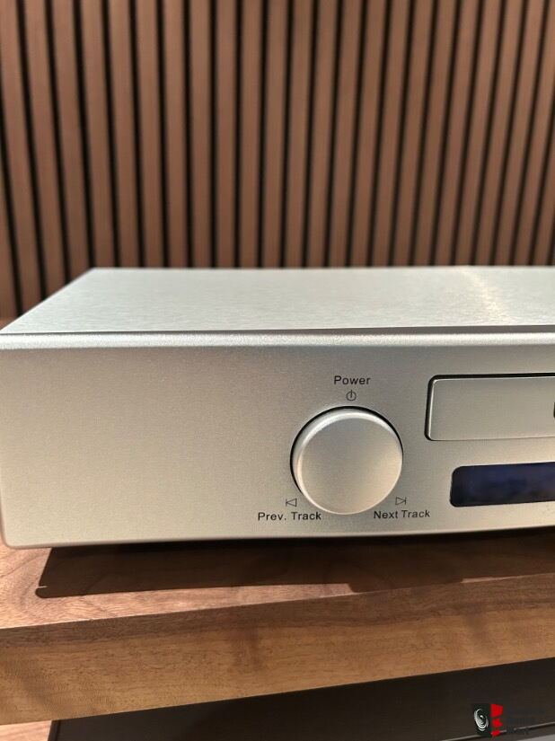 Hegel cd player Photo #5619146 - US Audio Mart
