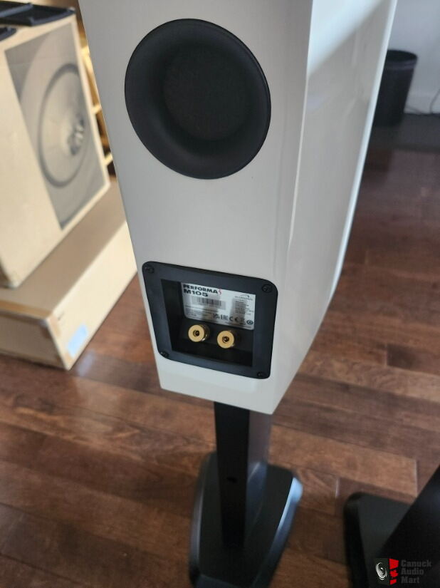 Revel Performa3 M105 Speakers with matching Revel M Stands Photo ...