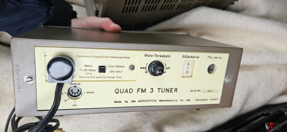 Quad 33 , Quad 303 et Quad FM-3 Photo #5624487 - Canuck Audio Mart