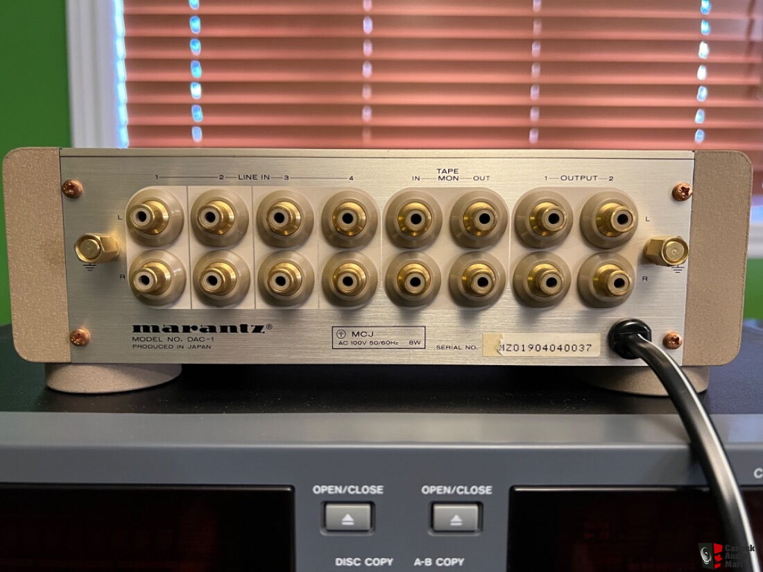 Vintage Marantz preamp DAC-1 (Similar to SC-22) Photo #5627912 - Canuck ...