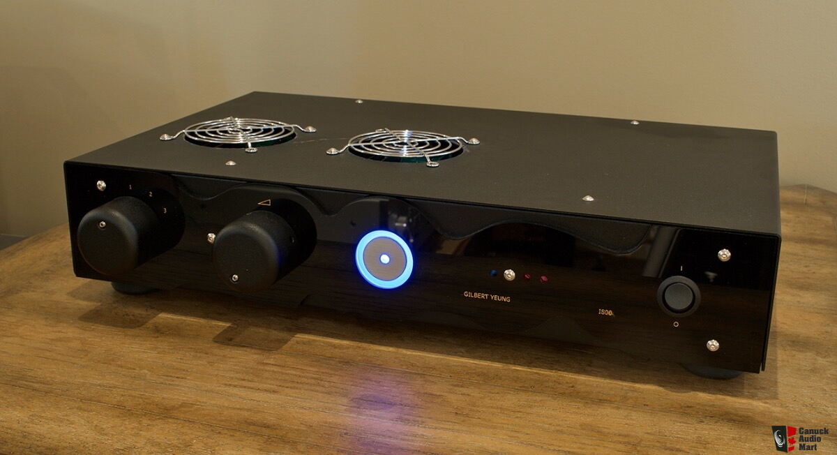 Angela-Gilbert Yeung i800 Integrated Amp Photo #5634586 - Canuck Audio Mart