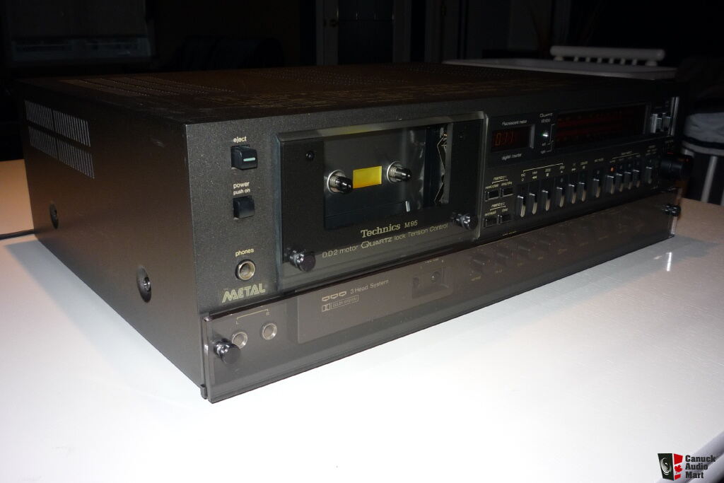 RARE TECHNICS RS-M95 CASSETTE DECK
