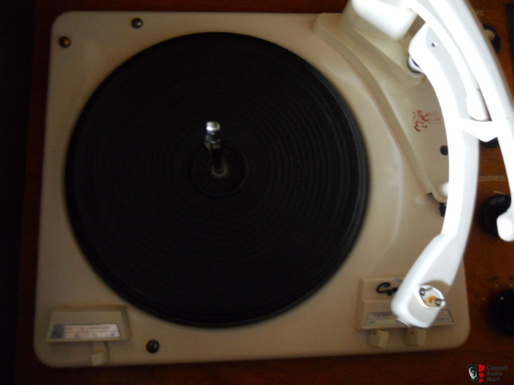 Vintage 1961 Philco Symphonic - Model 1740. Tube amplifier, Garrard 209 ...