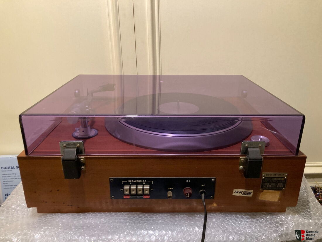 Professional Denon DN-93F turntable with built in amplifier & phono ...