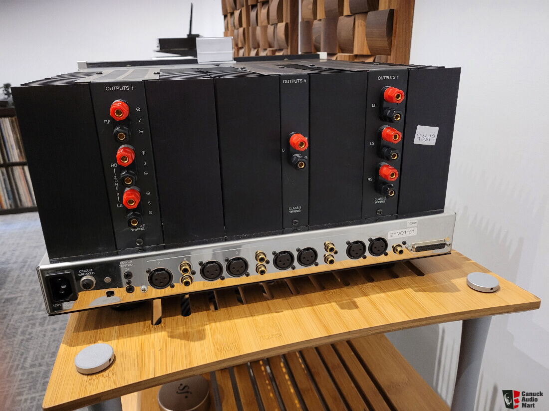 McIntosh MC 207 Photo #5645920 - Canuck Audio Mart