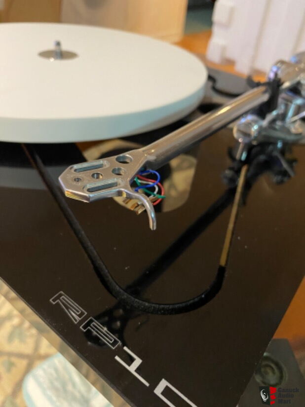 Rega rp10 turntable Photo #5648183 - Canuck Audio Mart