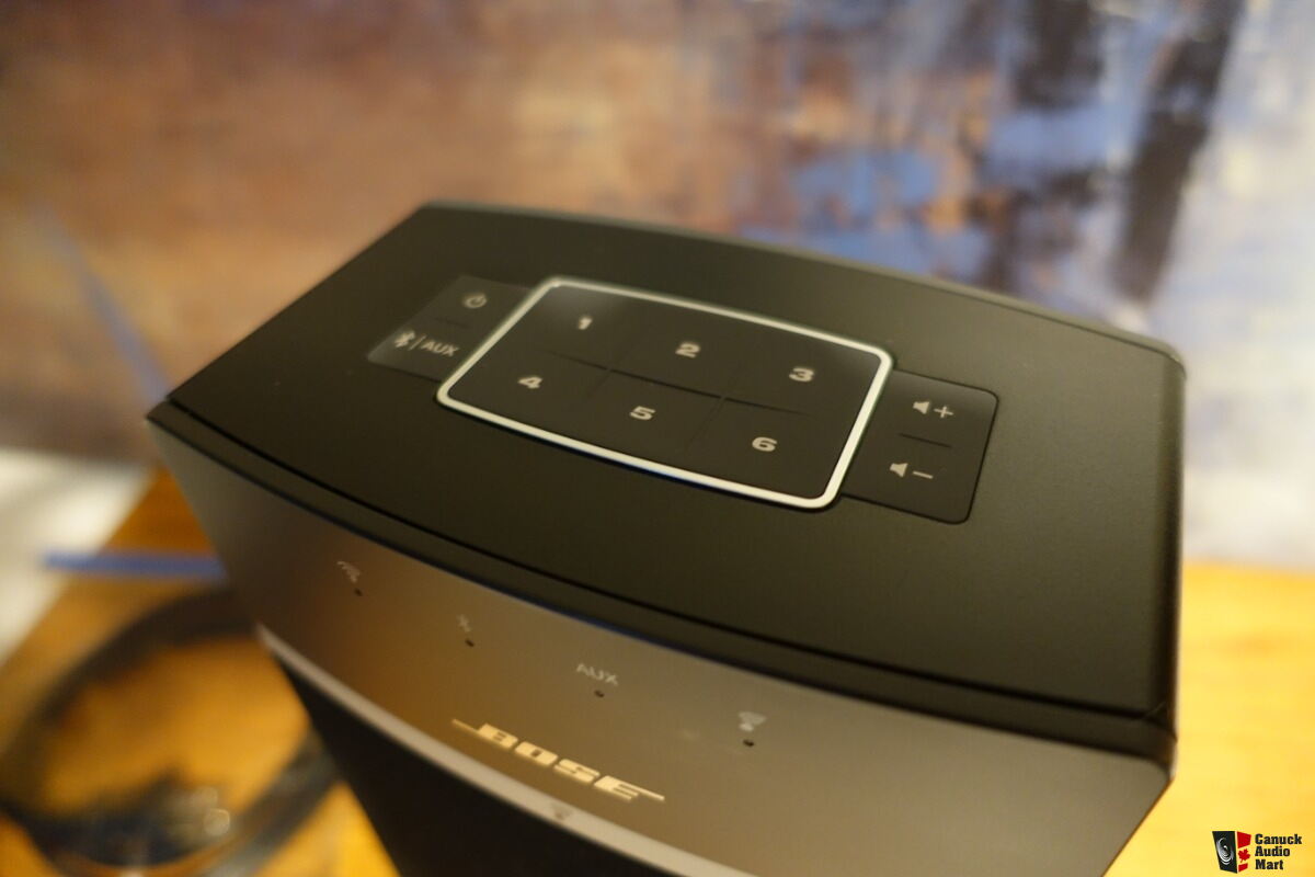 Bose Sound Touch 10 Series 3 excellent Condition No Remote With support ...